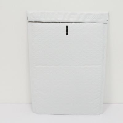 China Durable Plastic Bubble Mailer Bags Protection 20x30cm To 50x70cm for sale