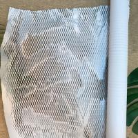 China Lightweight Honeycomb Paper Roll 50x30cm Eco Friendly Honeycomb Kraft Wrapping Paper for sale