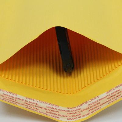 China 15x20cm Corrugated Paper Envelope Bag Shockproof Environmentally Friendly Envelopes for sale