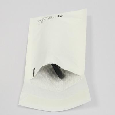 China Self Adhesive Corrugated Paper Envelope Bag 10x15cm Water Resistant Bulk Discounts for sale