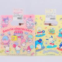 China Customizable Lightweight Die Cut Handle Plastic Bags 25x35cm Eco Friendly Material for sale