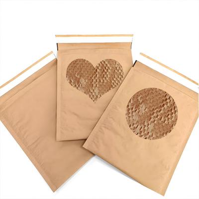 China Brown Honeycomb Paper Mailer Waterproof 30x40cm Recycled Paper Mailing Bags for sale