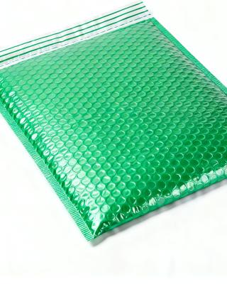 China Easy-tear Self-sealing Plastic Bubble Mailer with Puncture Resistance and Various Sizes Available for sale