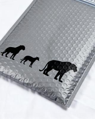 China Anti-static Coating Plastic Bubble Mailer with Customizable Colors and Bubble Wrap Lining for Secure Packaging for sale