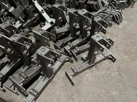 China Easy-to- Quick Hitch for Tractor Attachment with 3-Point Hitch and Powder-Coated Finish for sale