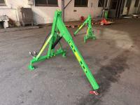 China EC500 - Tractor Mounted 3 Point Elevator Crane 500kgs Loading Capacity for sale
