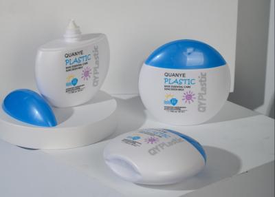 China Circle Shape Sunscreen Plastic Cosmetic Bottles 50ml Silk Printing for sale