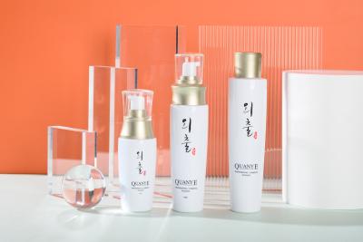 China 200ml PCR PET Plastic Cosmetic Bottle for Body Cream with Hot Stamping for sale