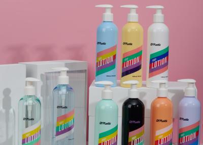 China 100ml PET Transparent Square Plastic Cosmetic Bottle with Pump Sprayer for sale