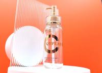 China PET Plastic Cosmetic Bottle 100ml 150ml Gold Hot Stamping Acrylic Pump Moisturizer for sale