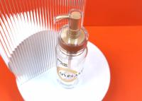 China PET Plastic Cosmetic Bottle 100ml 150ml Gold Hot Stamping Acrylic Pump Moisturizer for sale