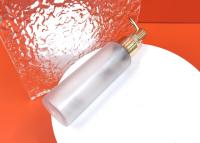 China Frosted Transparent PET Lotion Bottle 100ml with Gold Pump Cylindrical PCR for sale