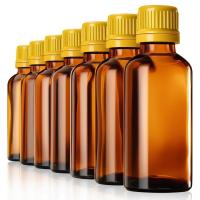 China Amber Cosmetic Bottles 15ml Round Screw Cap for Skincare Essential Oils Perfumes for sale