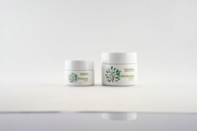 China 20ml & 50ml Plastic Cosmetic Jars QY-J016 Set for Cream and Lotion Packaging with Custom Colors for sale