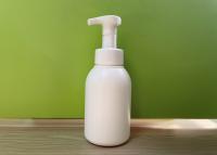 China 500ml HDPE Plastic Cosmetic Bottle with Silk Screen Printing and PP Pump for Shampoo Lotion for sale