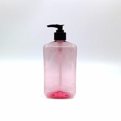 China 500ml Flat PET Plastic Cosmetic Bottle with Black Lotion Pump for Shampoo Hand Wash for sale