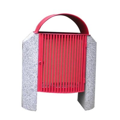 China Waterproof Garden Garbage Bin , 50 Liter Trash Can Side Opening Structure for sale