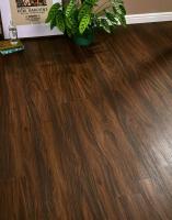 China 150mm 3ft Lvt Click Lock Flooring Non Slip Semi Matt Surface for sale