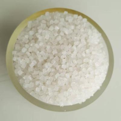 China Antifouling Antistatic Additives Cylindrical Particles For Transparent PP And PE for sale