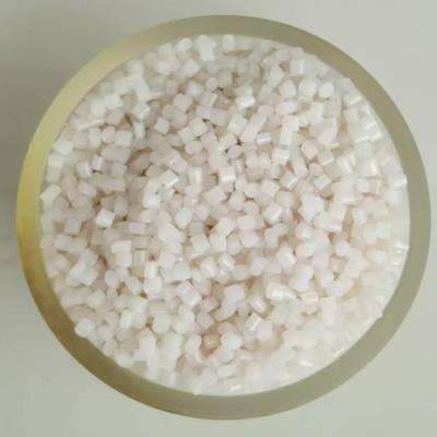 China Long Lasting Permanent Antistatic Additives White Granules For Transparent ABS for sale