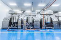 China 3000L Vacuum Cosmetic Emulsifier Mixer With Homogenizer for sale