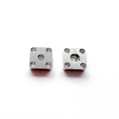 China Aluminum Lead Screw Split Clamping Block Square Hub CNC Machined 3D Printer Lead Screw Mount Split Clamp Nut Housing for sale