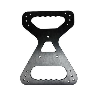 China Custom CNC Machined 6061 Aluminum Adapter Plate Black Brushed Anodized Aluminum Mounting Bracket Fixture Plate for sale