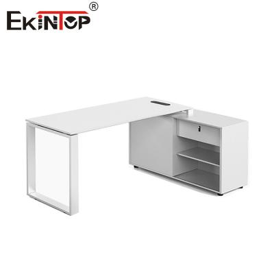 China Office Furniture Factory White Office Desks In Modern Style for sale