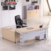 China Office Space Manager Desks Wood Material Computer Desk Chairs for sale