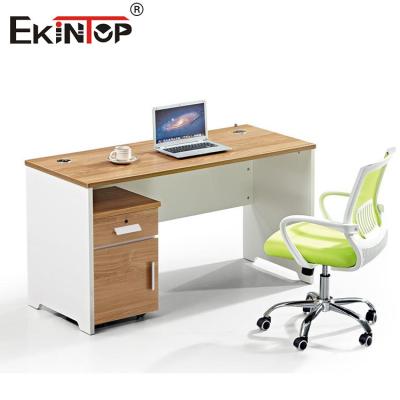 China Customizable Small Office Desk Employees Modular Desk Furniture for sale