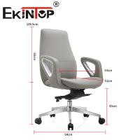 China Modern Style Executive Office Chairs Ergonomic Swivel Chair Leather Club Chairs for sale