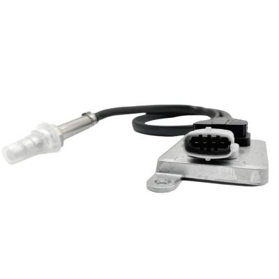 China OE Member 5WK96726A 359917202 Nitrogen Oxide Sensor 12V 24V for sale