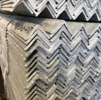 China 3 x 3 Customized Carbon Steel Bar Rolled Steel Section Equal And Unequal Angle Iron S235JR for sale
