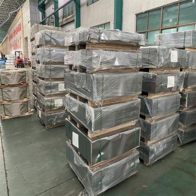China Spcc Oil Coated Tinplate Steel 1 - 3g/M2 0.14mm For Paint Buckets for sale