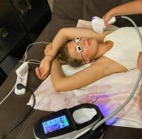 China Mini Durable Diode Laser Hair Removal Machine 808nm 755nm 1064nm Energy 1-40J / 1-50J for sale