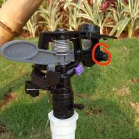 China Professional and Convenient Swing Wobbling Sprinkler for Agriculture Industry for sale