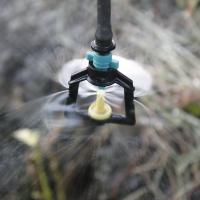 China Rotary Forestry Irrigation Sprinkler with 150-300KPA Pressure and 0.9-1.5M Spray Radius for sale