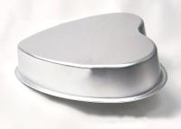 China Heart Shaped Cake Pans Aluminum Mould Baking Chiffon Cake Mold With Anodizing for sale