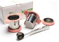 China Wire Mesh Dome Shape Metal Basket Tea Strainer With Soft Touch Handles And Lid for sale