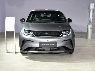 China BYD 2025 Dolphin Electric Sedan Mini EV High-Speed New Energy Vehicle with Fast Charging EV Motor for sale