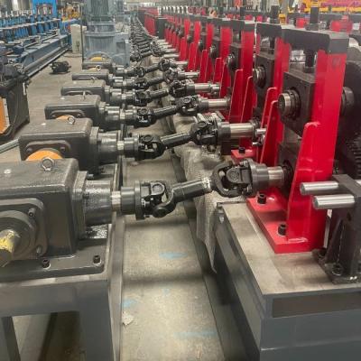 China High Speed C&Z Purlin Roll Forming Machine 15kw 37m/min with Gearbox Transmission and Servo Cutter for sale