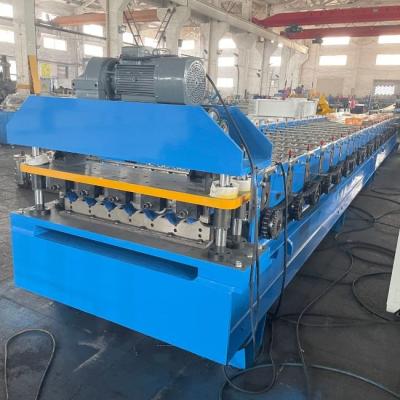 China PLC Controlled Electric Corrugated Steel Panel Roll Forming Machine 10-15m/min Speed 0.3-0.8mm Thickness for sale