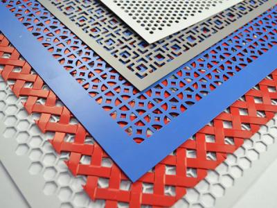 China Acid Resistant Perforated Metal Mesh Screen Stainless Steel For Fuel Filters for sale