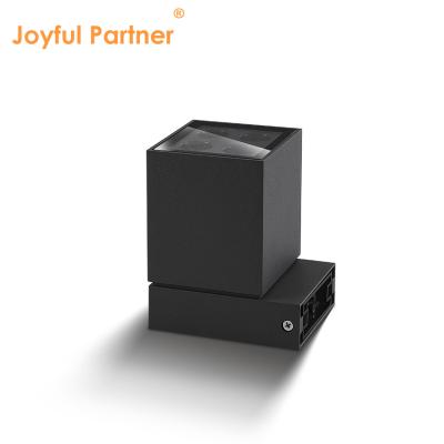 China Waterproof Outdoor Wall Lamps 8W 45 Degree DC 24V CE Certificate SMD LED Casting Aluminum Housing for sale