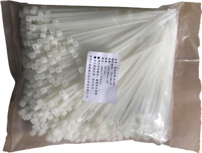 China 120mm Length Nylon Cable Ties Locking Vable Ties Natural Color With RoHS Approval for sale
