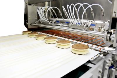 China PD600 Sandwich Pancake Dorayaki Production Line Sandwich Pancake Dorayaki Processing Line Pancake Making Equipment for sale