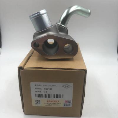 China 1-13710589-0 Isuzu 6HK1 Engine Water Pump Pipe Joint / Connector for sale