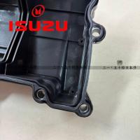 China 8-94394862-1 Isuzu 6HE1 Engine Valve Cover Assembly Cylinder Head Cover for sale