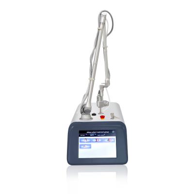 China Co2 Laser Vaginal Tightening Laser Portable Co2 Fractional  Machine Shrinks Pores Anti-Aging Removes Stretch Marks for sale