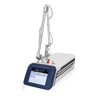 China Surfacing Fractional CO2 Laser System Surgical Beauty Equipment for Stretch Mark Removal for sale